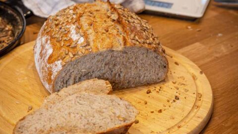 Sonnenblumenkernbrot